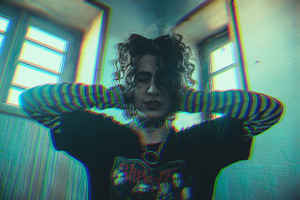 How can I meditate better in a distractive environment? - Jungto Society